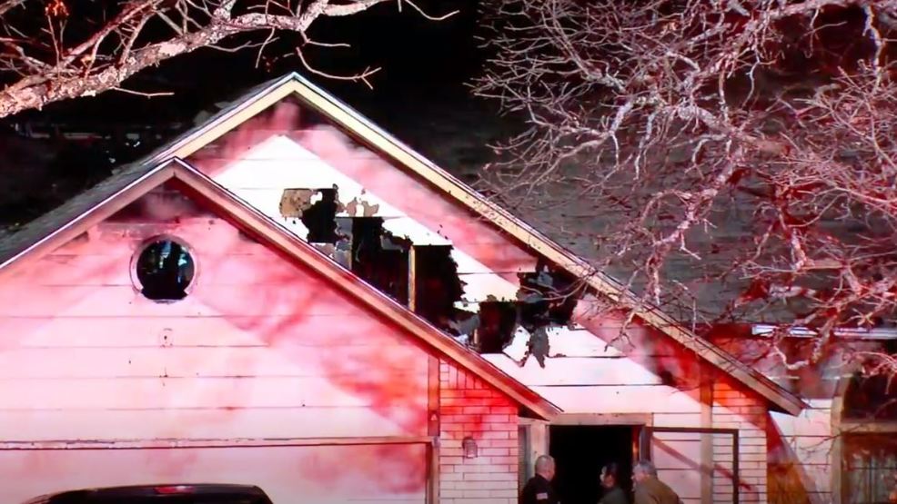 Sapulpa firefighters investigating deadly house fire | KTUL