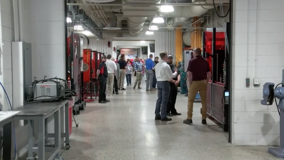 Ferris shows off improved SWAN Technical Arts Building | WPBN