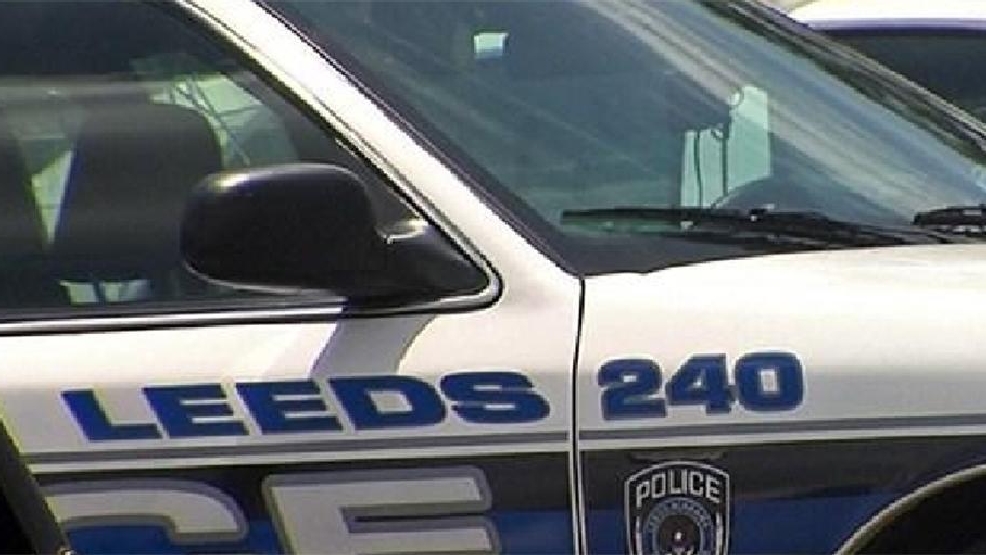 Leeds police searching for 3 suspects in shooting, 'drug deal gone bad ...