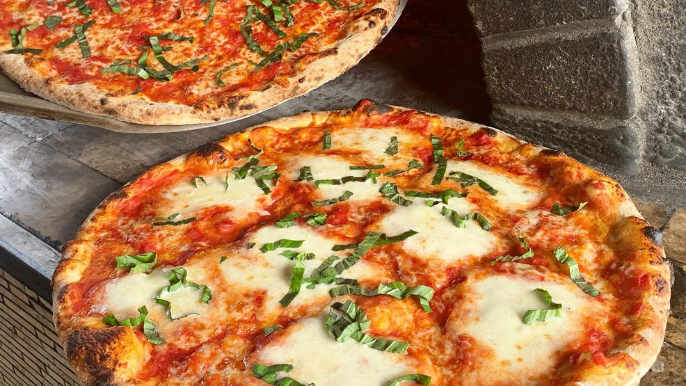 Humble Pie: Home of delicious pizza, fresh ingredients and... chickens ...