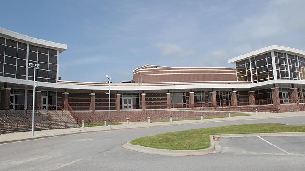 Lock out lifted at Lexington High School and Lexington Technology ...