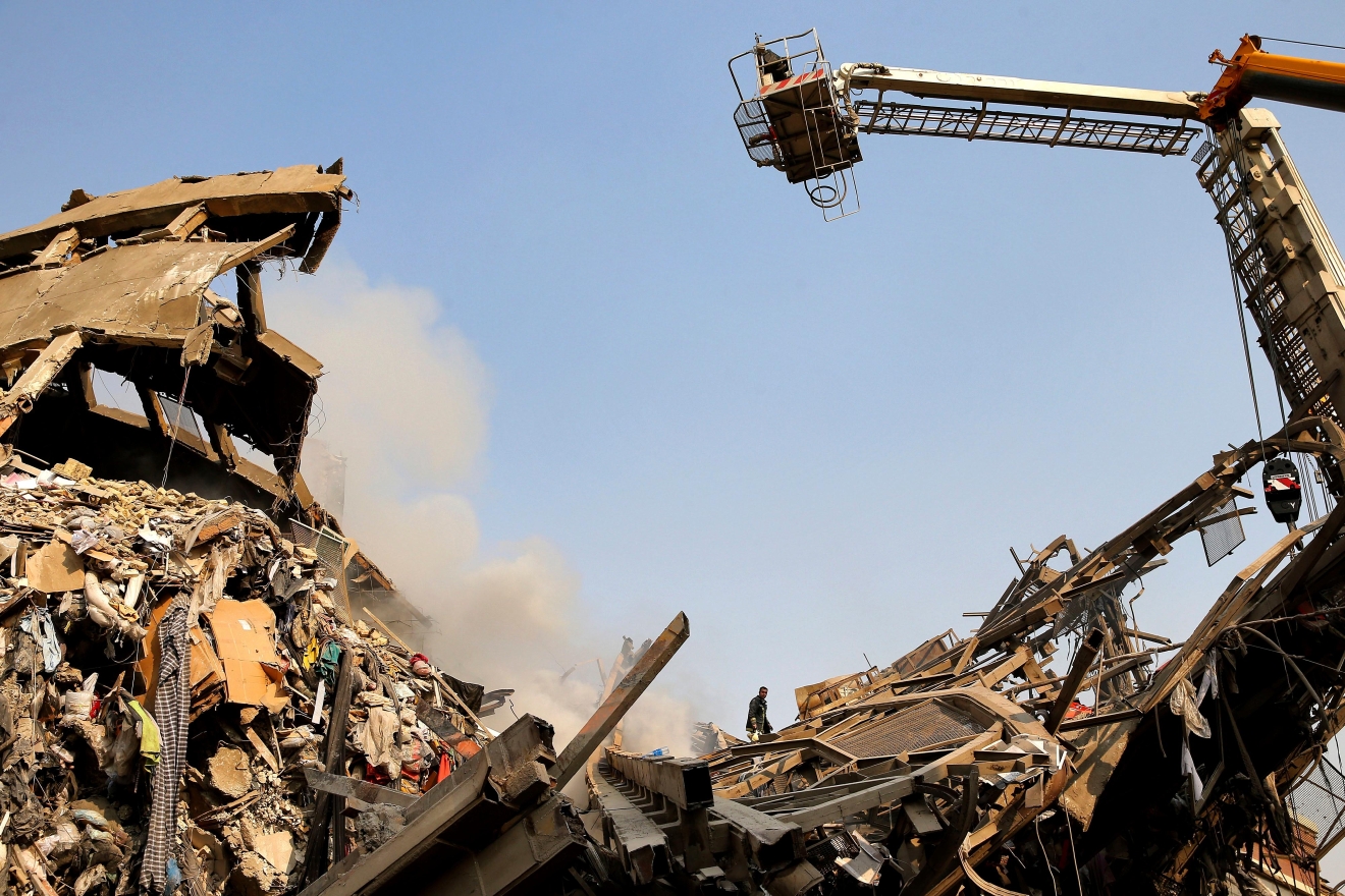 d63f0764-f0cf-4309-bb12-0712c04c93c2-Iran_Fire__mfurmankval.com_5.jpg ...